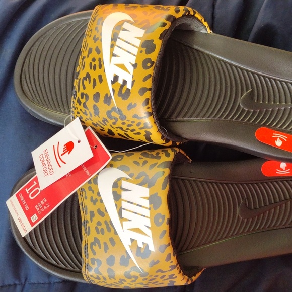 Nike | Shoes | W Nike Victori One Slide Print | Poshmark